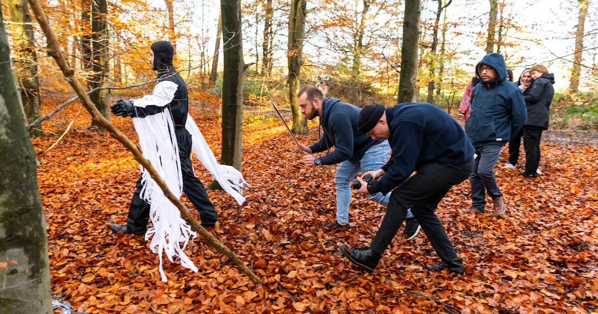 Jongeren azc Gilze maken videoclip bij nieuwe single Two shadows van ...