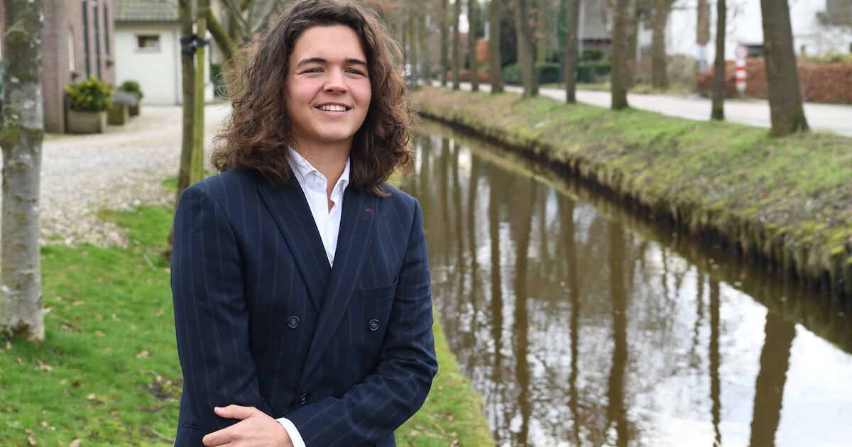 Sem uit 's Gravenmoer weer ronde verder in The Voice of Holland ...