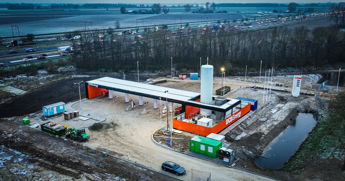 Nieuw tankstation langs A16 omvat alle brandstoffen en komt met ...