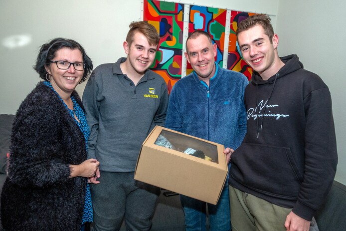 Alberto rook iets vies wat er niet was, twee maanden later weet hij dat ...