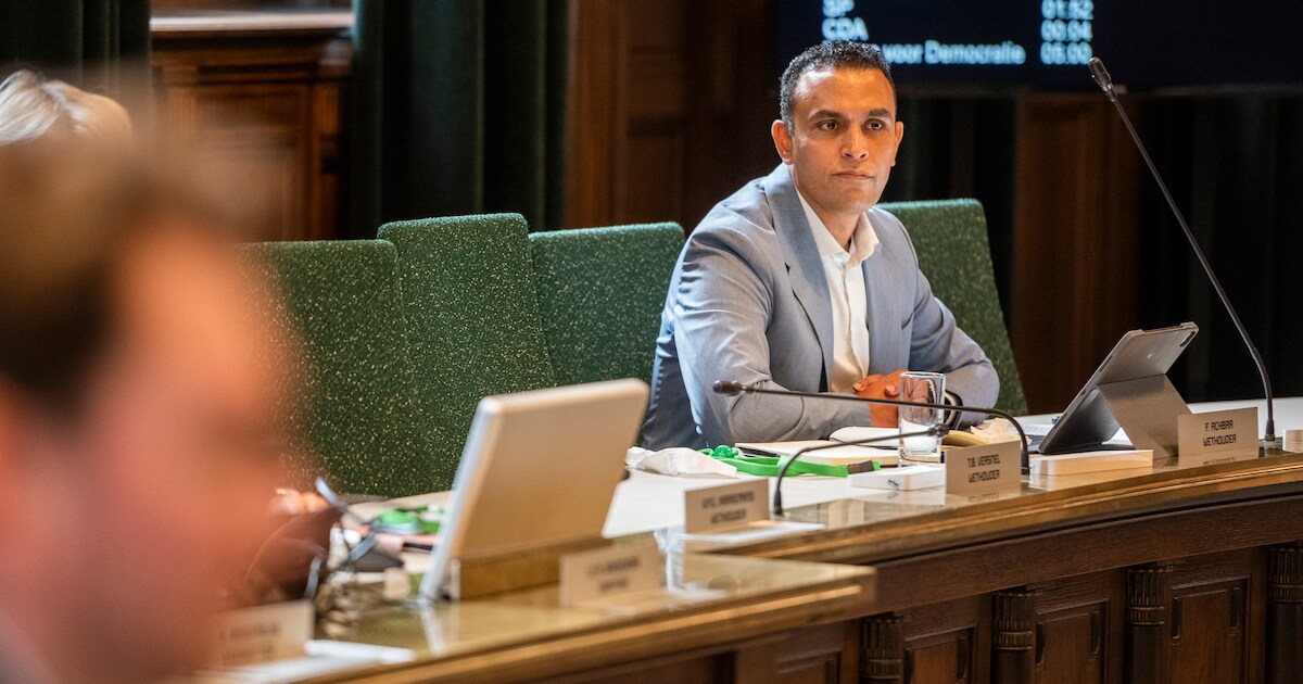 Woede na brandstichting in huis van Rotterdamse wethouder: ‘Het heeft ...