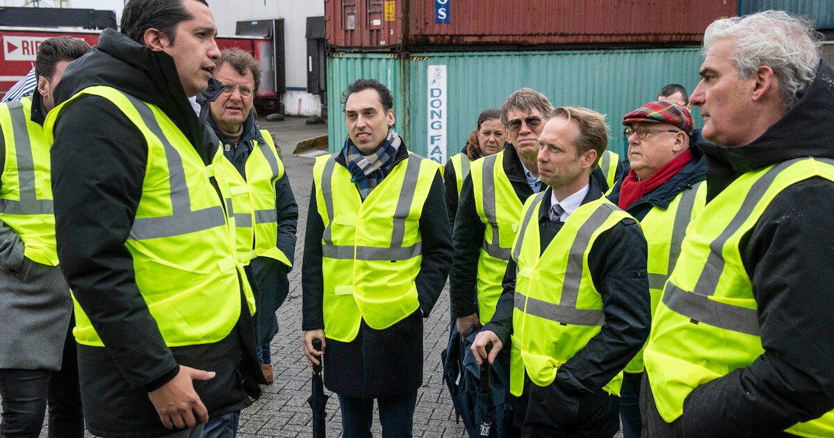 OCT verwerkt 60.000 containers per jaar: dat wil de lokale politiek ...