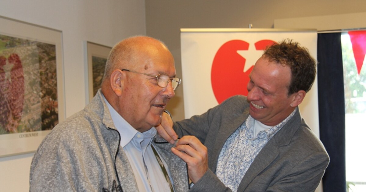 Zilveren Tomaat voor SP'er Piet Kas | Etten-Leur | bndestem.nl