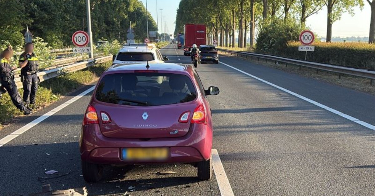Botsing op A27 zorgt voor forse vertraging tussen Breda en Hooipolder | Geertruidenberg | BN ...