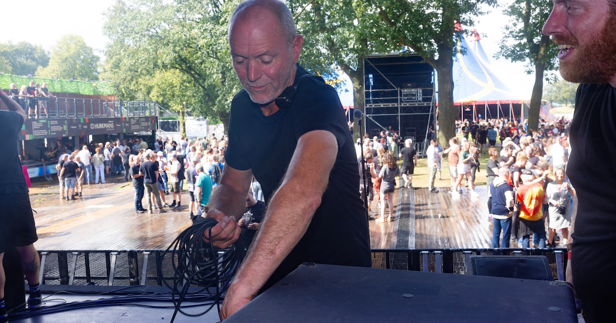 Vrijwilligers Nirwana Tuinfeest genieten van festival: ‘Hier staat ...