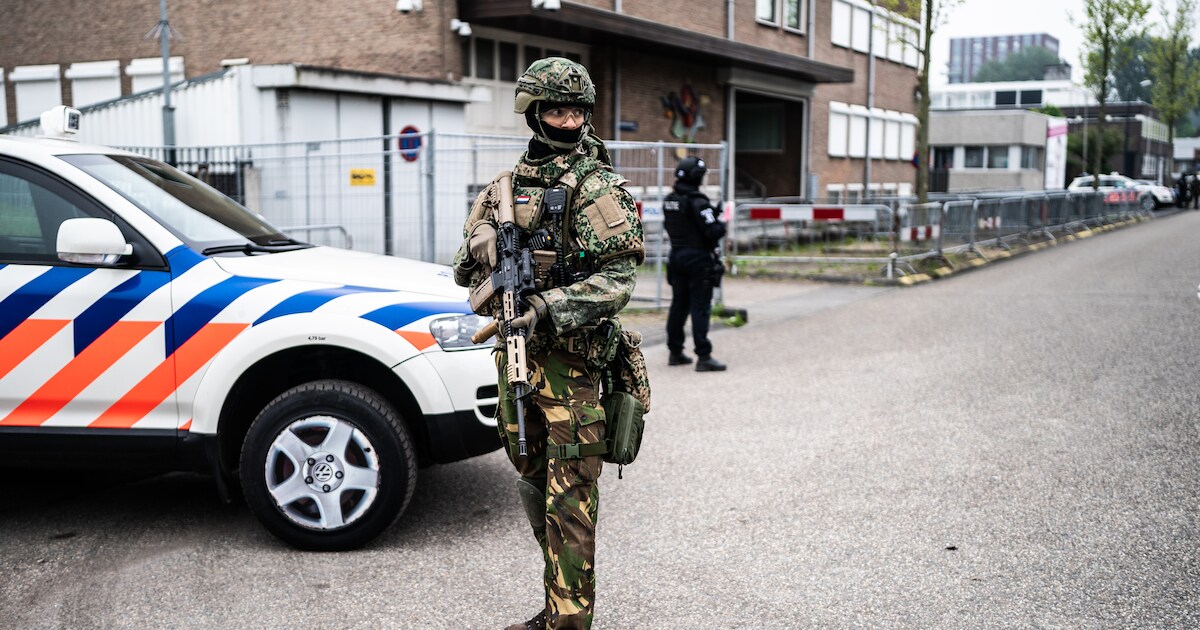 Nieuwe kroongetuige klapt uit de school over onderwereldconflict rond ...