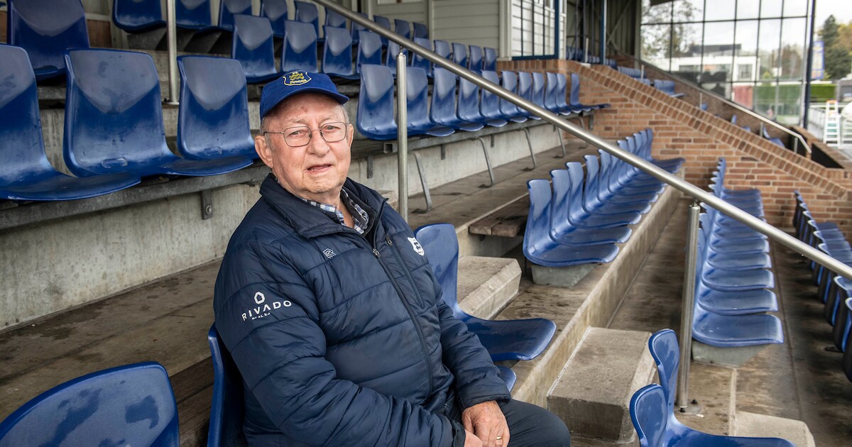 Van gulden naar Tikkie: Jan Oomens vijftig jaar penningmeester van ...