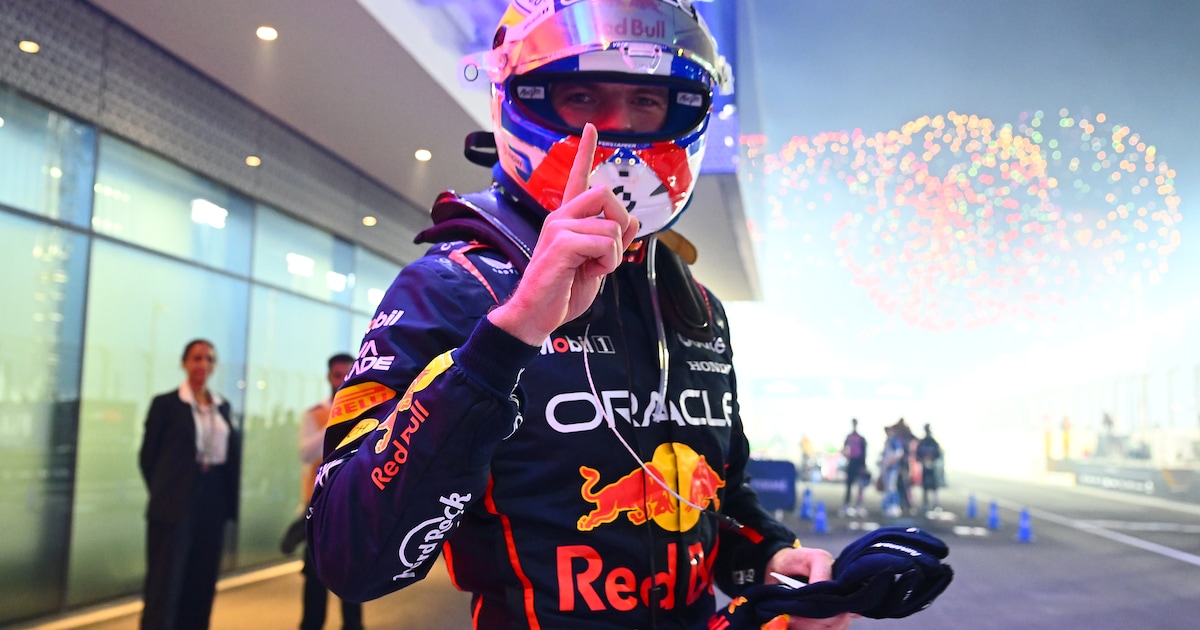 Max Verstappen snapte niets van keuze McLaren en grapt: ‘Noem me maar ...