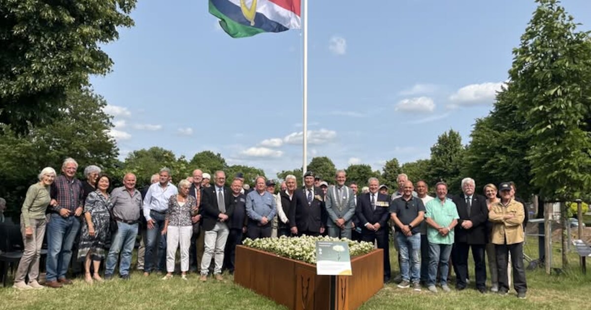 Witte Anjerperkje heropend in Uden | Brabant | bndestem.nl