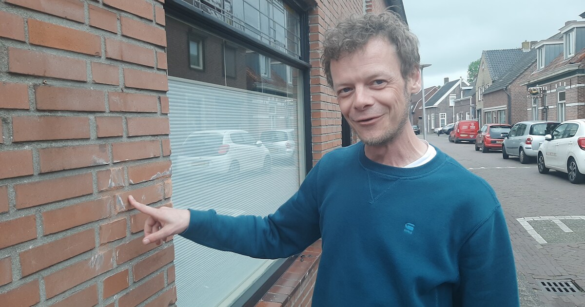 Christof uit Rijsbergen was niet thuis toen auto tegen zijn huis vloog ...