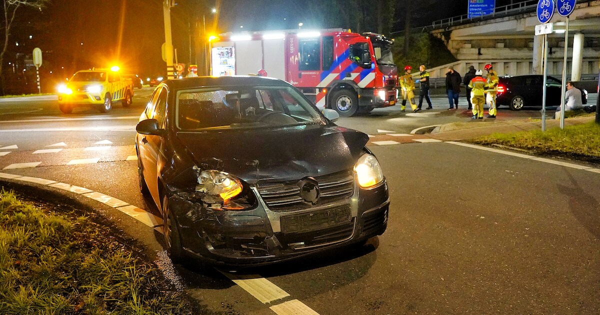 Twee mensen lichtgewond bij botsing in Oosterhout | 112 nieuws ...