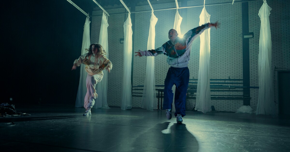 Gabber in het theater, een verhaal over hechte vriendschap achter ...