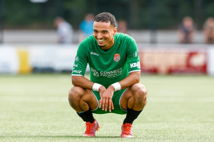 Hij werkte met Davids en speelde met Dumfries: dit is de nieuwe ...
