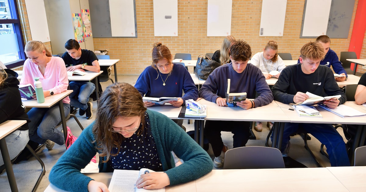 Zo krijgt deze middelbare school in Bergen op Zoom leerlingen weer aan ...