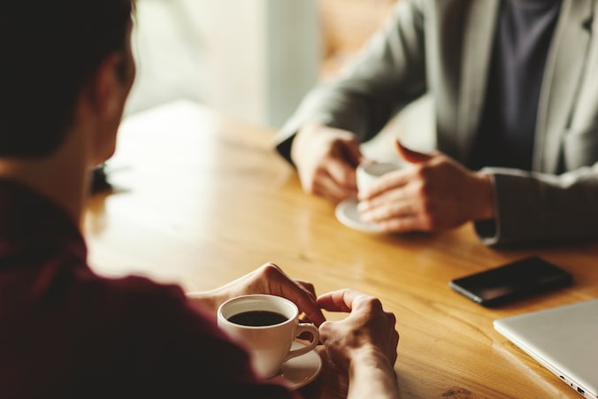 Bewoners delen hun verhaal tijdens tweede editie van Mensenbieb in ...