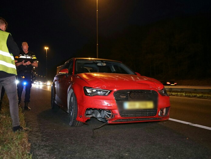Ongeval op A73 bij Cuijk: auto botst op vrachtwagen | Brabant | bndestem.nl