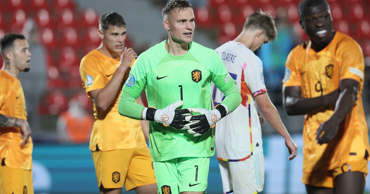 Bart Verbruggen de beste van het veld tijdens openingsduel Jong Oranje: ‘Ja, die haalt het echte ...