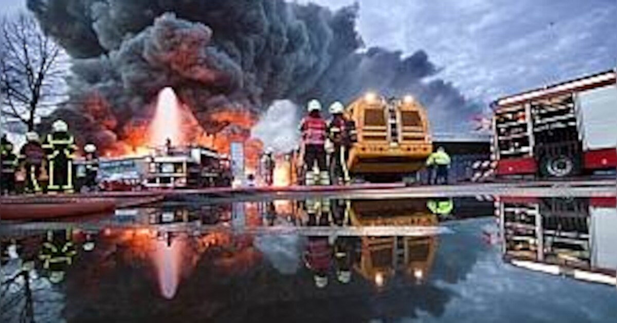 Moerdijk hoeft namen betrokken ambtenaren Chemie Pack-ramp niet vrij te ...