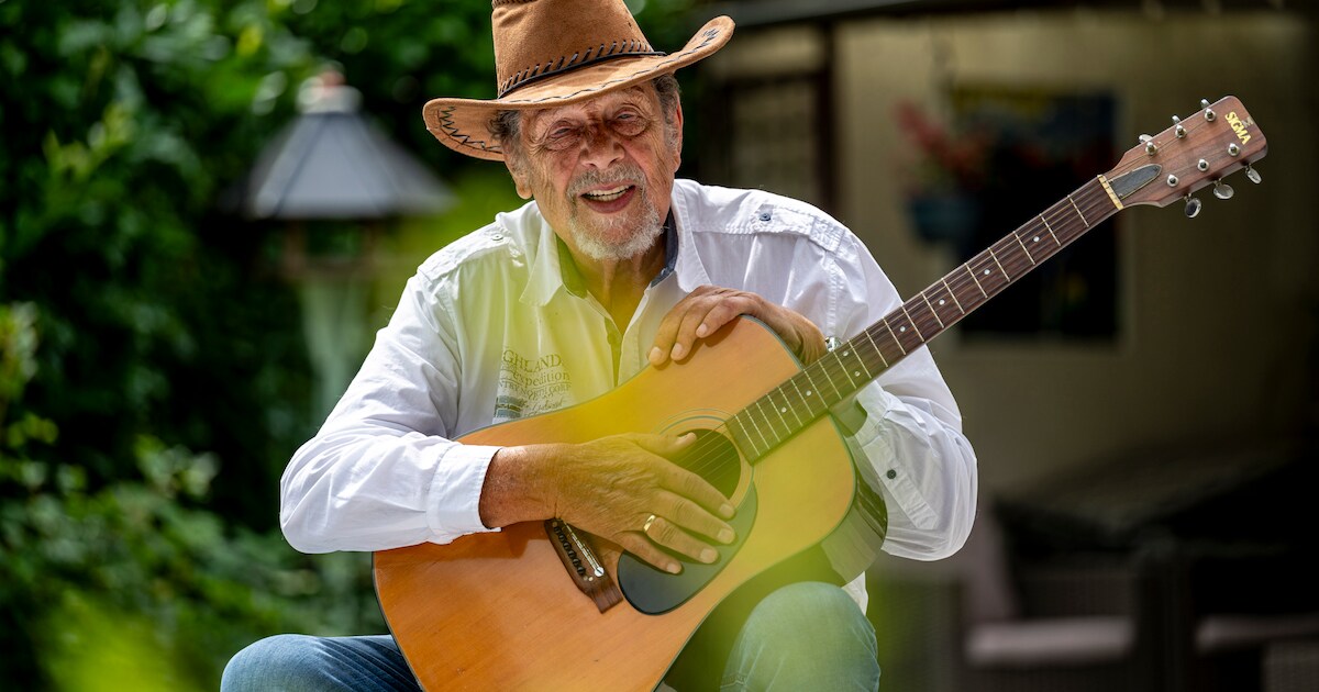 Zanger Bob Mustang stimuleert nieuw talent: ‘Ik heb niets te mopperen ...