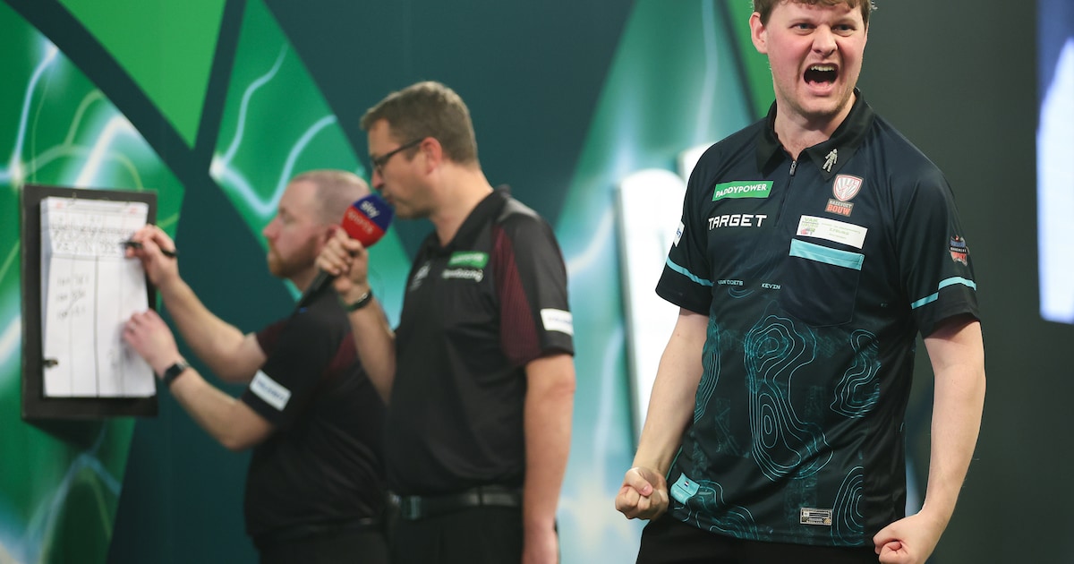 Kevin Doets verslaat Nathan Aspinall in regelrechte thriller en boekt ...