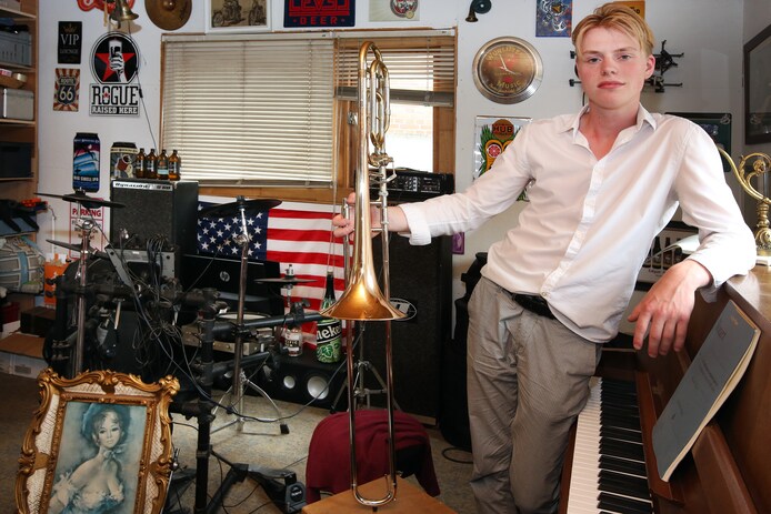 Hessel (18) wil ook muziek maken voor jongeren: ‘Klassieke muziek is ...
