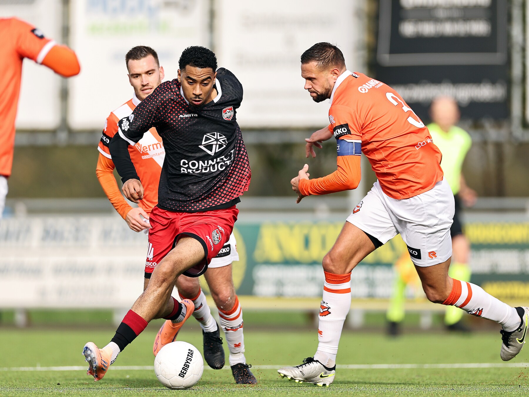 Frans Bauer brengt eerste solonummer in ruim een jaar uit: ‘Waarom kan ...