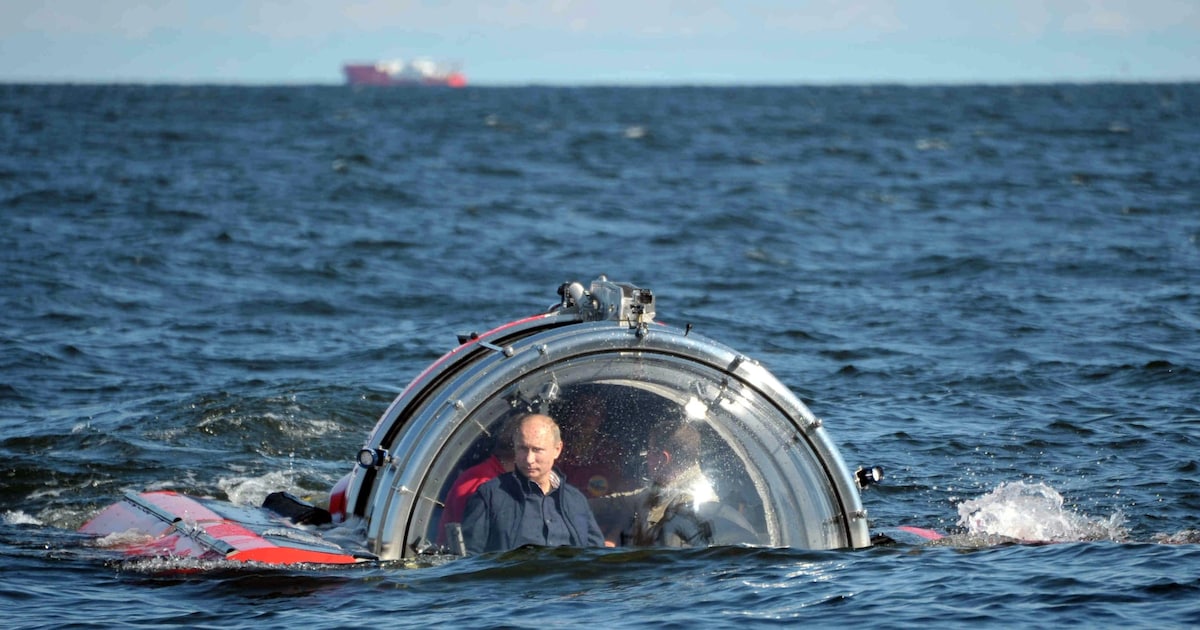 Van paradepaardje tot koopje: Russen zetten Bredase duikboten online ...