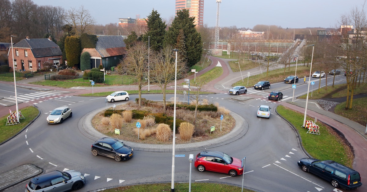Spitsaf­slui­ting Prinsen­beek: Etten-Leur sluit gang naar rechter niet ...