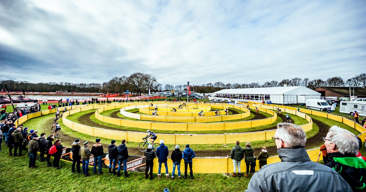 Column Jan Martens I Redden de vrouwen de toekomst van het veldrijden ...