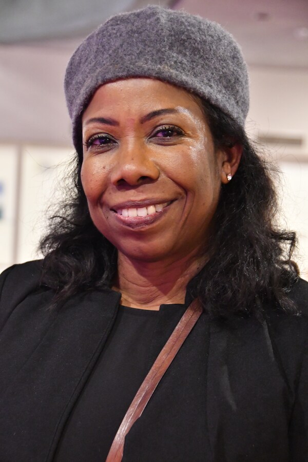 Circus Baobab tovert in Tilburg met de zwaartekracht | Foto | bndestem.nl