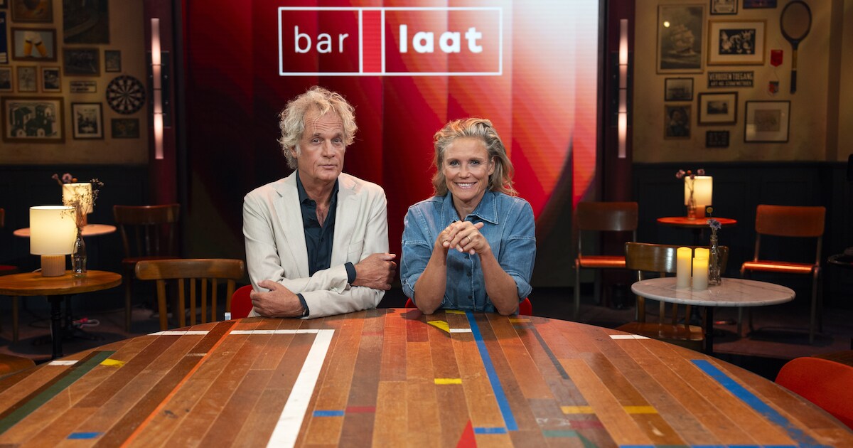 Pro-Palestijnse activist verstoort uitzending talkshow Bar Laat | Show ...