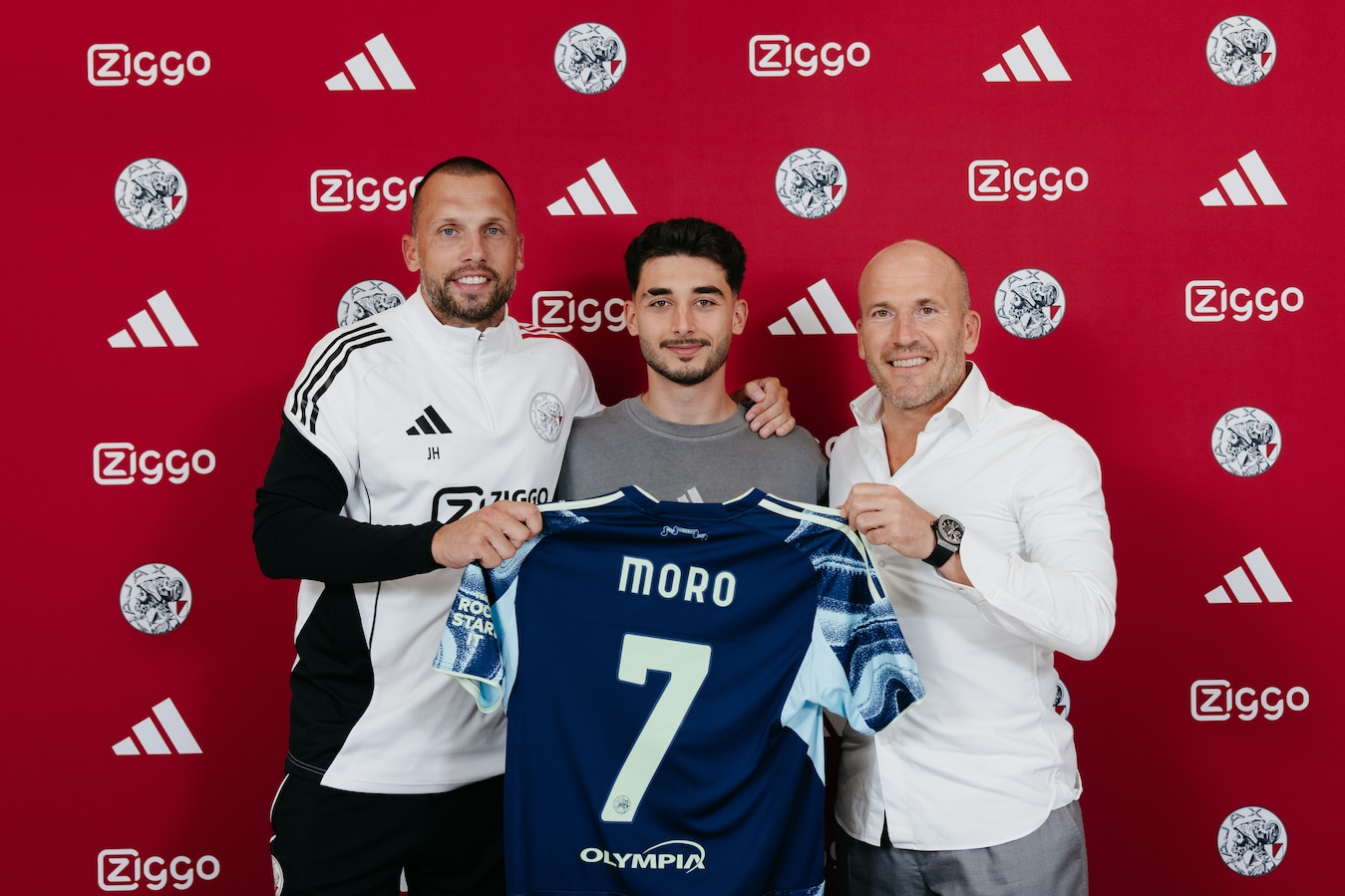 Waarom Ajax ondanks bezuinigingen en dubbel bezette flanken de knip ...