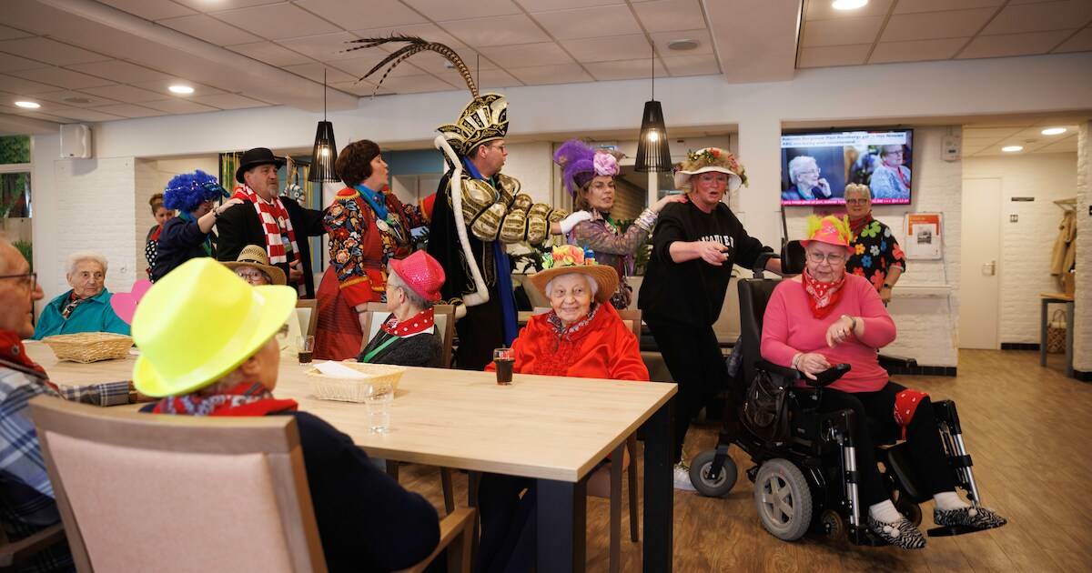 Vierde prins Fred voor de laatste keer carnaval met ouderen in De ...